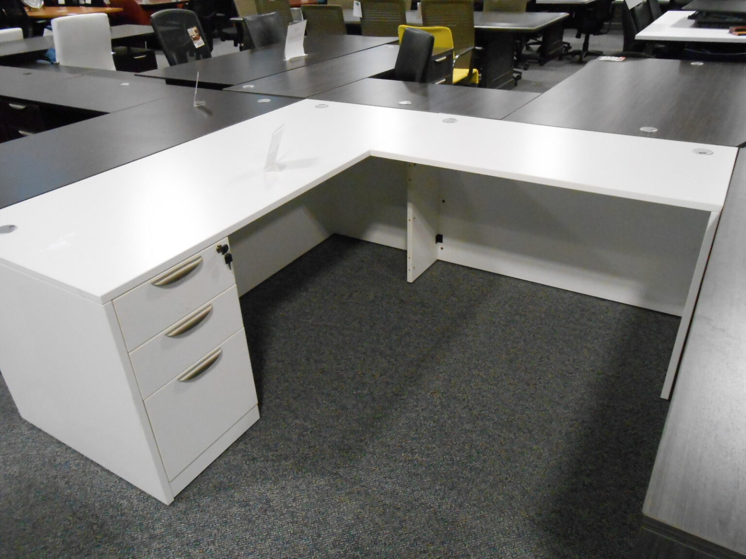 9365 OFFICESOURCE DESK & RETURN SINGLE FULL PEDESTAL, WHITE LAMINATE ...
